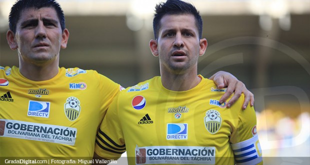 César González: «Uno no gana solamente con la camiseta, ganamos ...